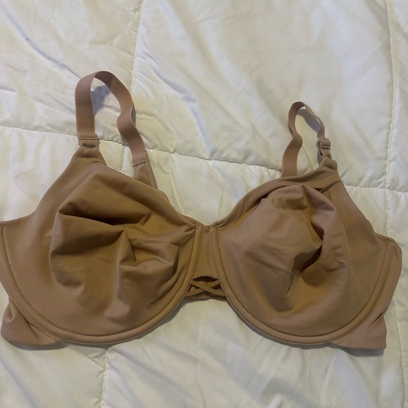 Vanity Fair | Intimates & Sleepwear | Vanity Fair Nude Underwire Bra ...